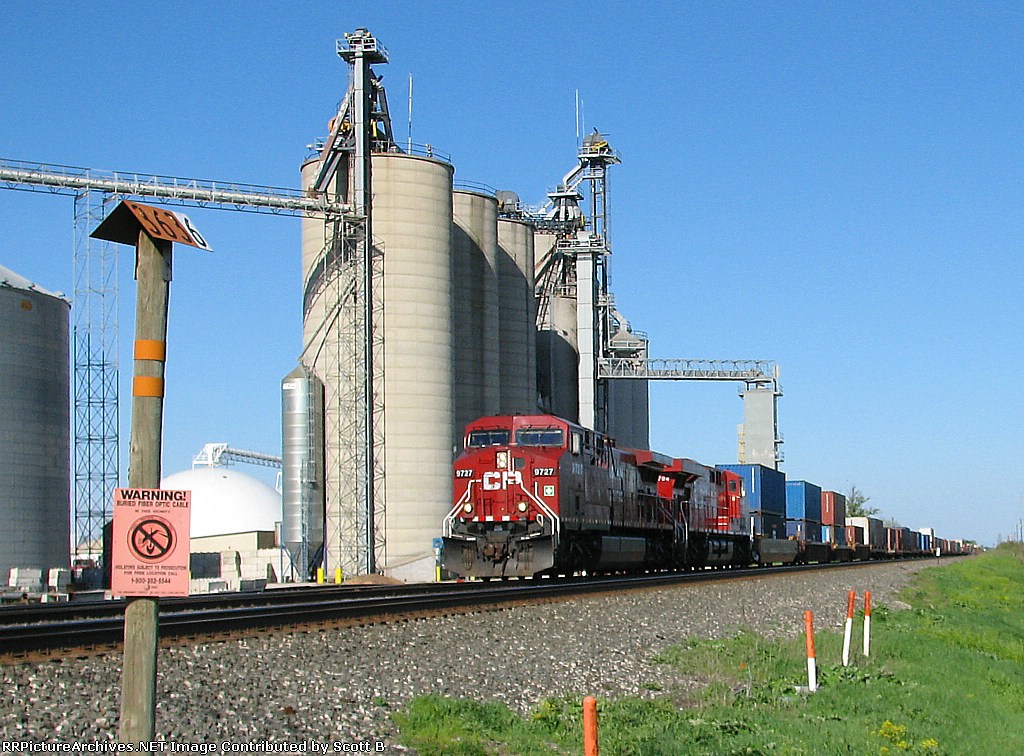 CP 9727 24T west of Butler